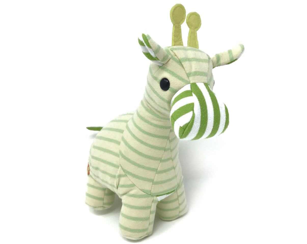 Keepsake Memory Giraffe Stuffed Animal - Nestling Keepsakes